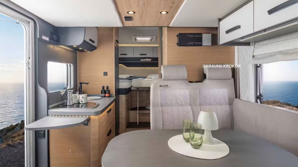 KNAUS L!VE WAVE 650 MEG BLACK SELECTION